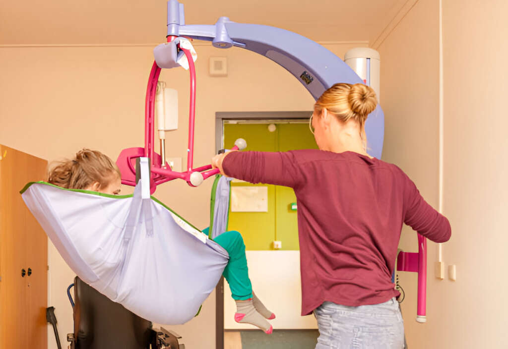 Comprehensive Guide to Patient Lift Systems: Ensuring Safe and ...